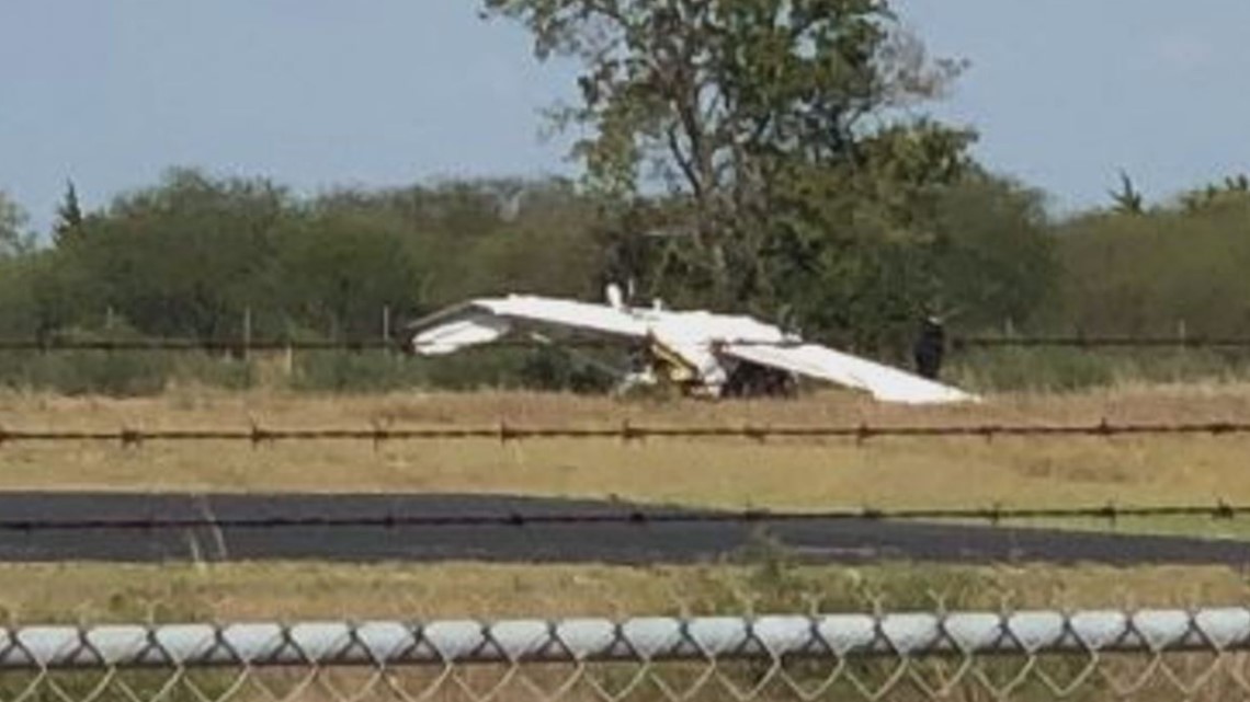 Three killed in plane crash at Coulter Airfield in Bryan | kcentv.com