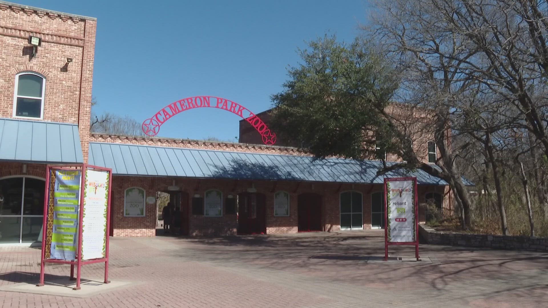 Waco's Cameron Park Zoo sees record 30% attendance increase in March ...