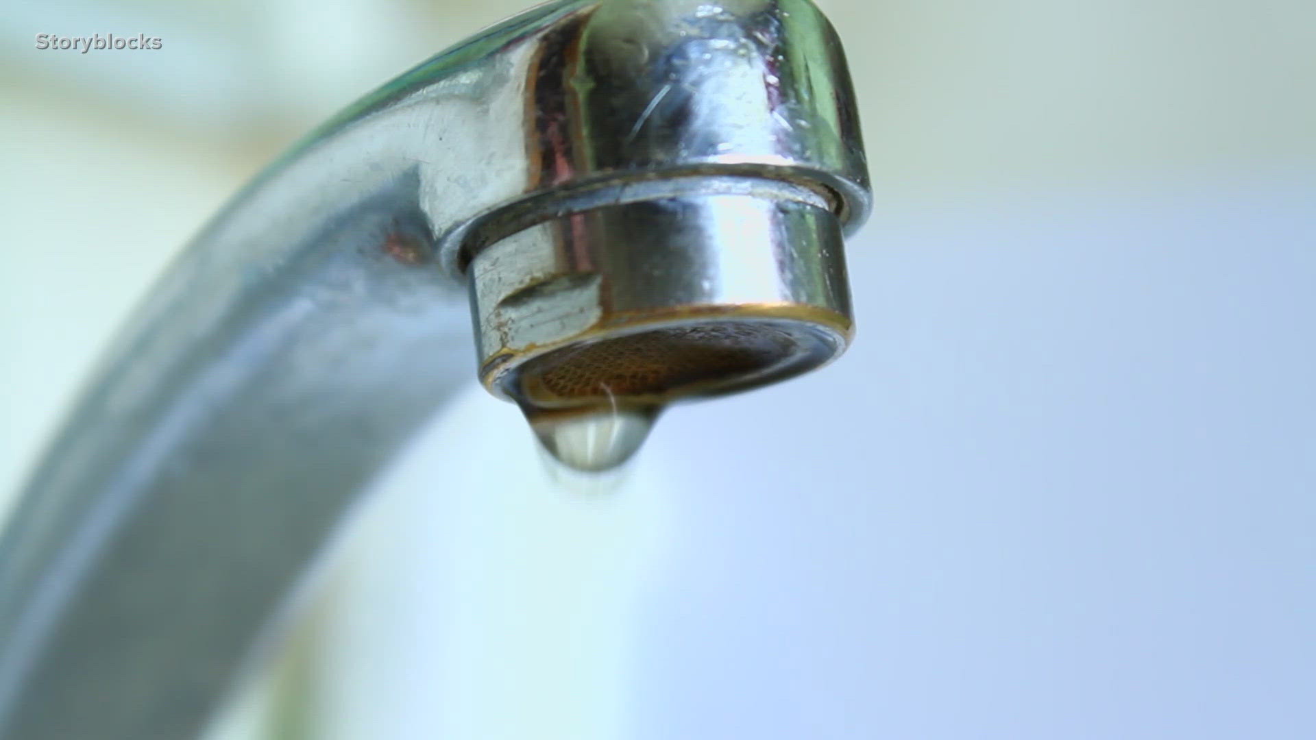 Do you have to drip every faucet during freezing conditions? | VERIFY ...