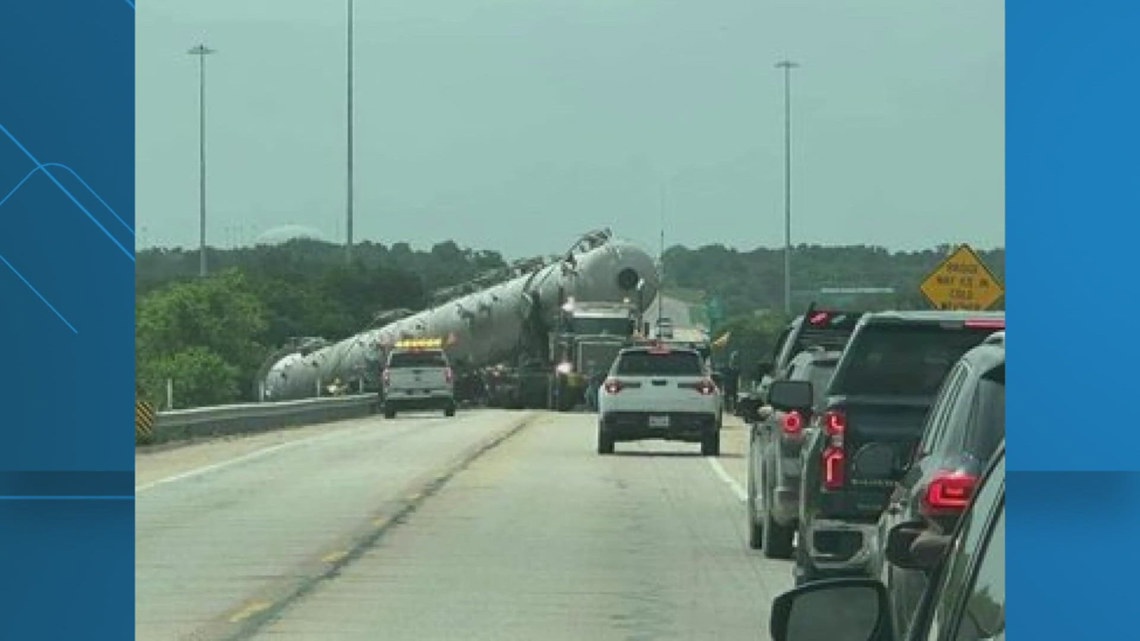 SH-36 in Temple, Texas reopen after 2 killed in crash | kcentv.com