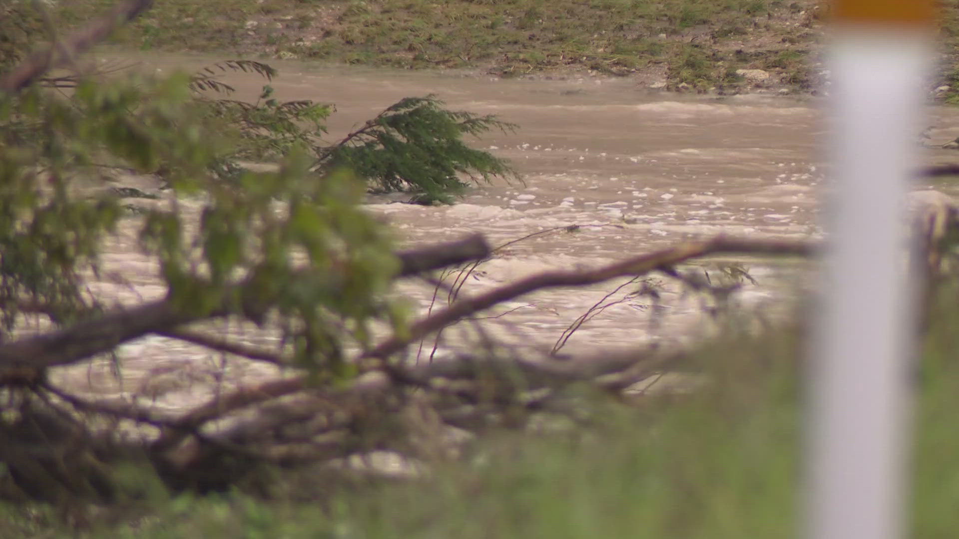 Bell County Commissioner Bobby Whitson advises residents of flood risks ...