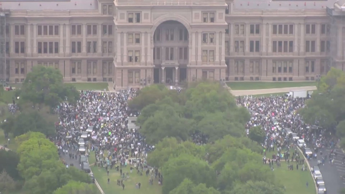 'Hands off' protests: Local reaction to Trump tariffs, immigration ...