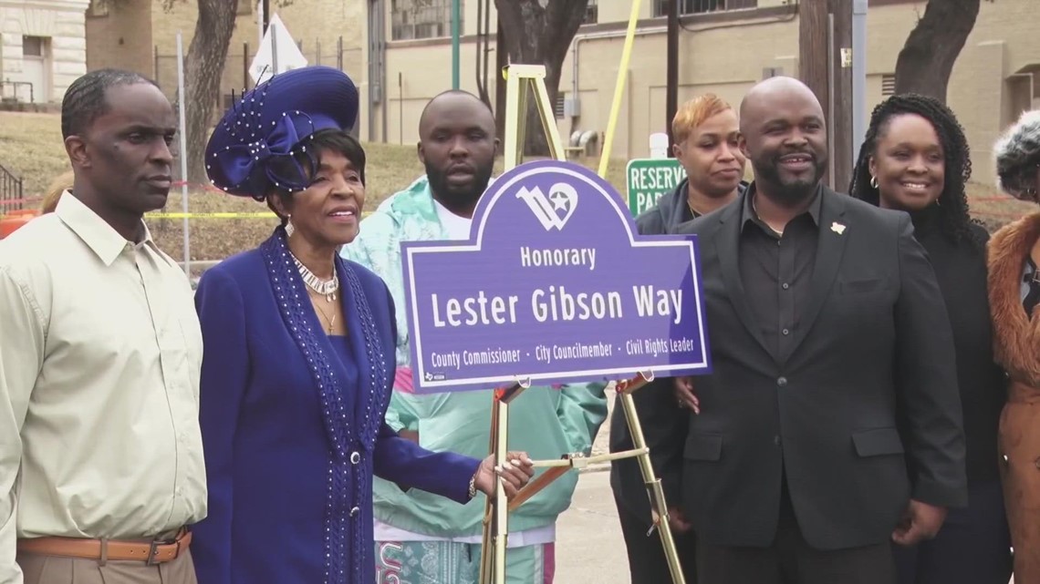 Waco honors Lester Gibson with new street signs | kcentv.com