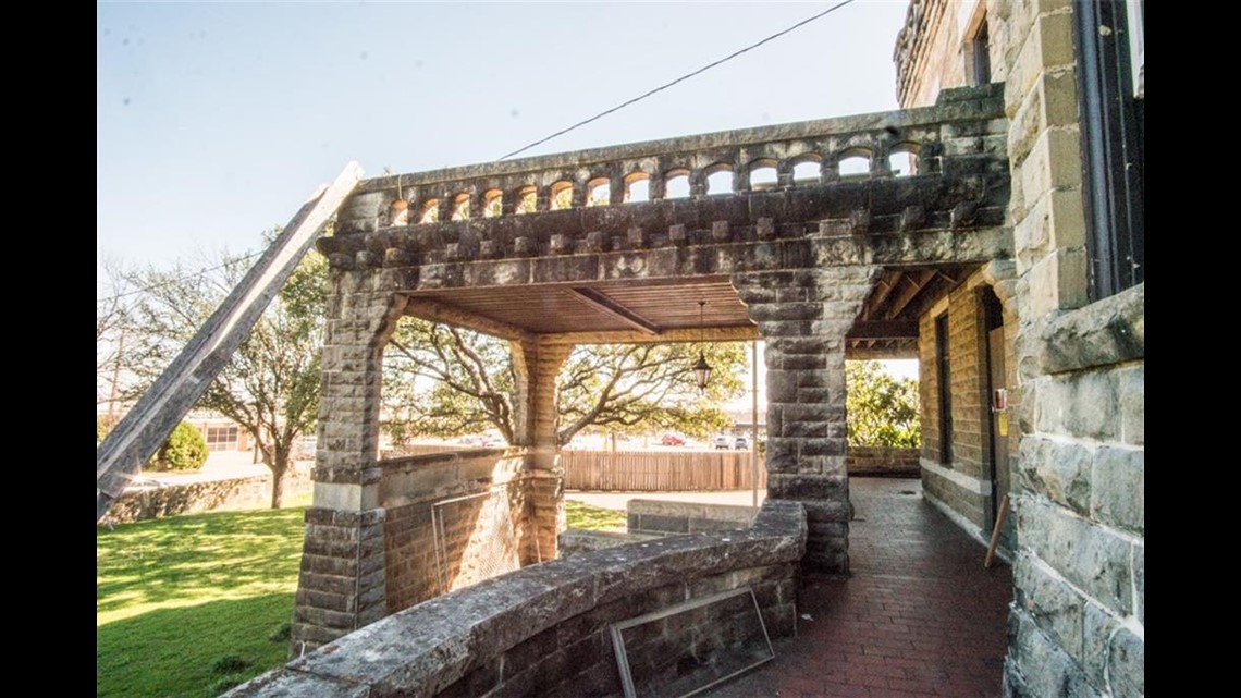 Chip and Joanna Gaines buy Cottonland Castle in Waco | kcentv.com