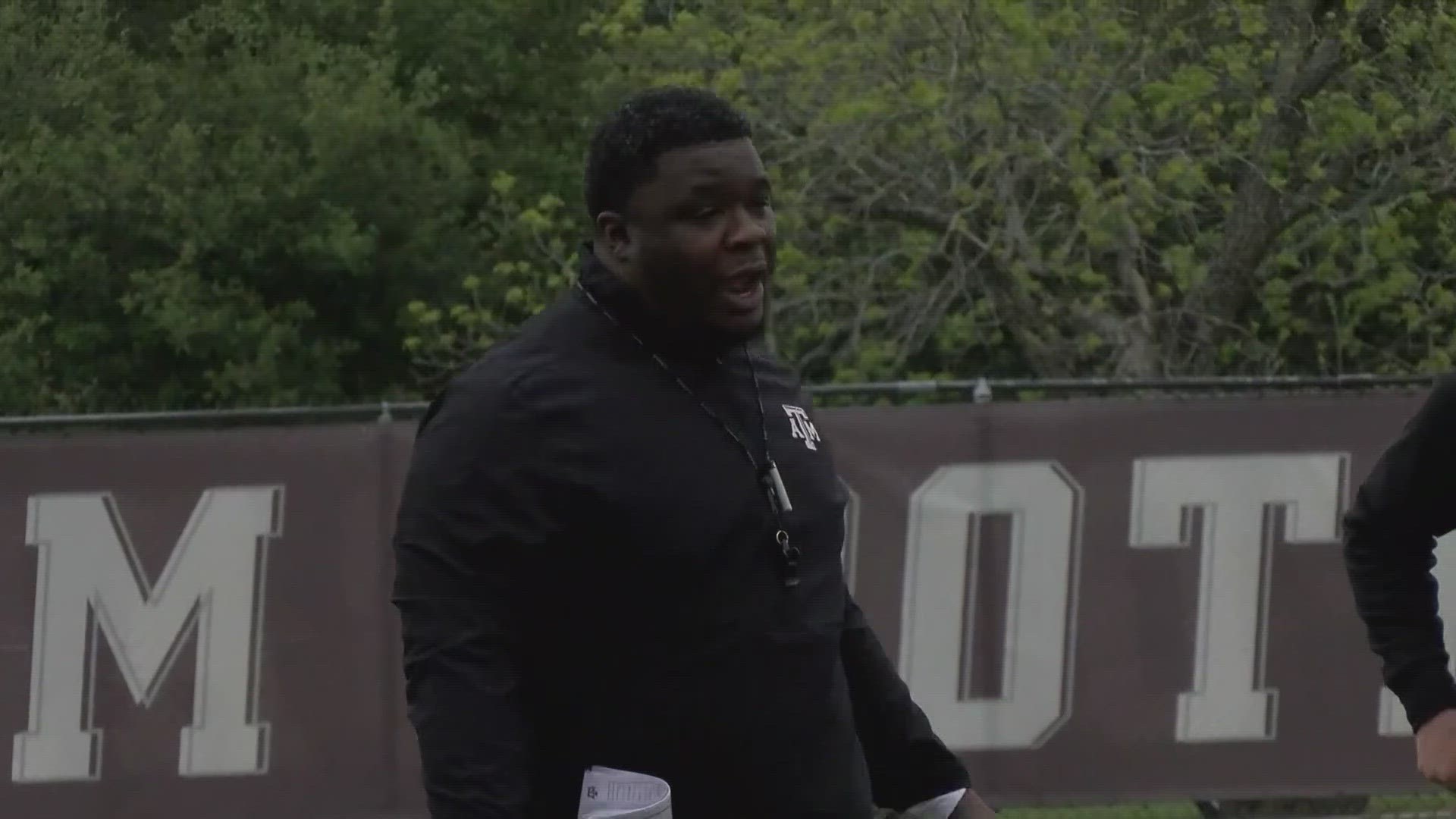 Elijah Robinson set to take job in Syracuse | kcentv.com