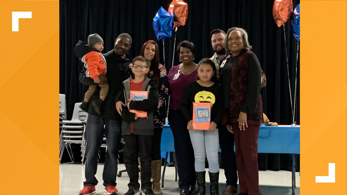 Deserving students in KISD receives tablets | kcentv.com