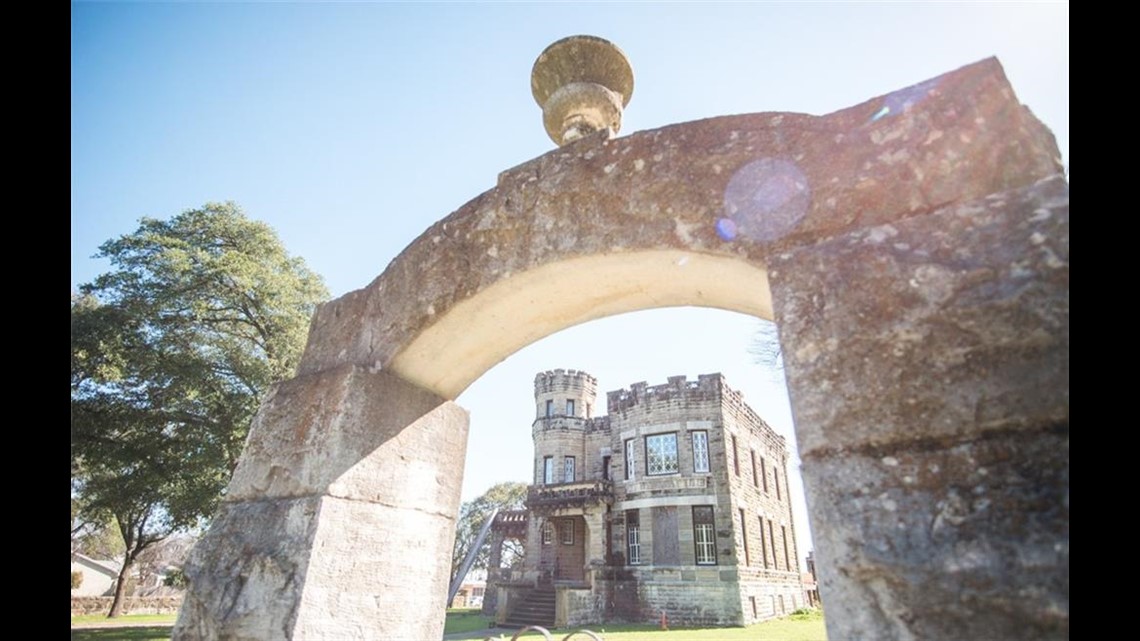 Chip and Joanna Gaines buy Cottonland Castle in Waco | kcentv.com