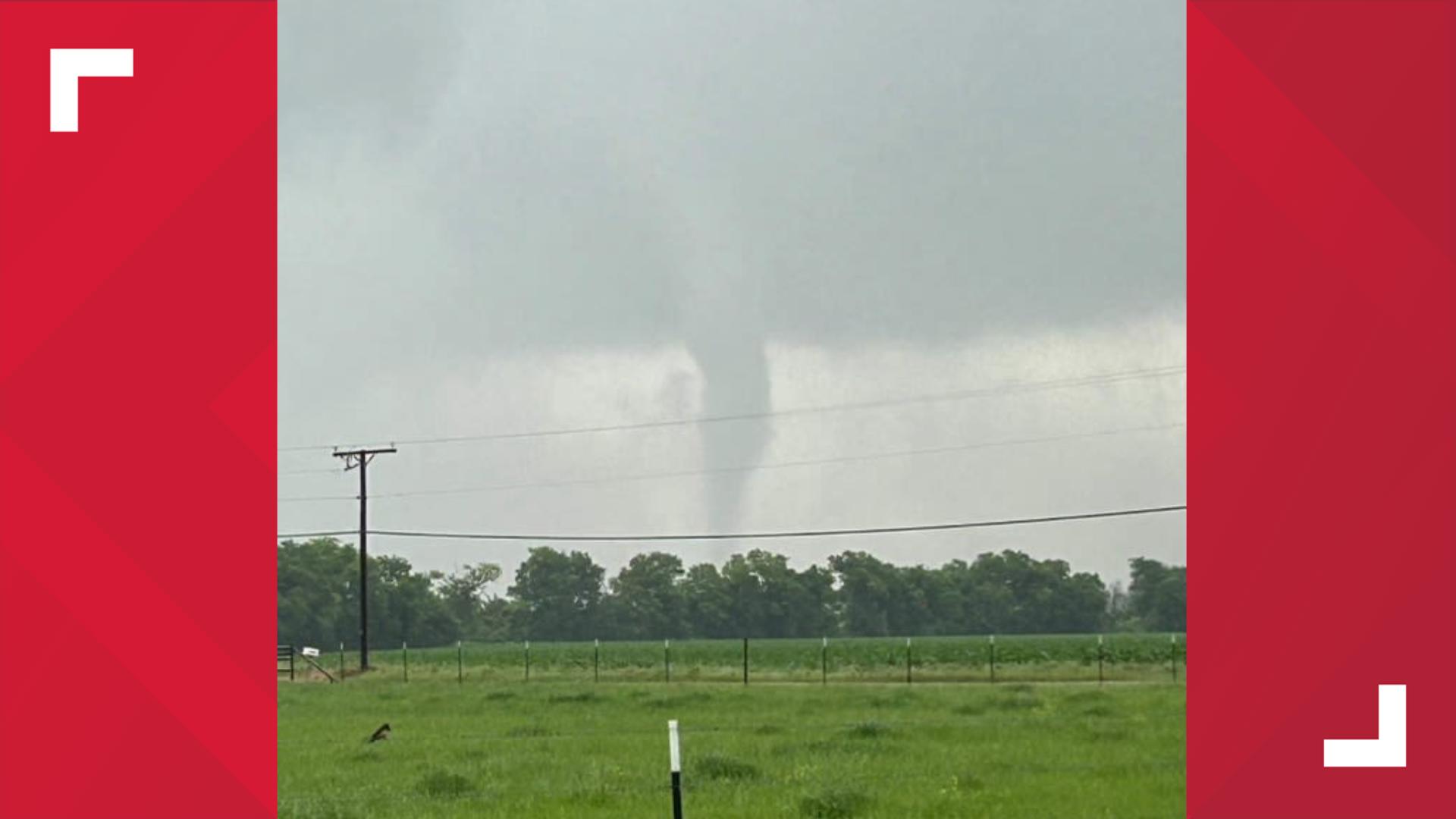 McLennan County | Tornado touches down in Tours, Texas | kcentv.com
