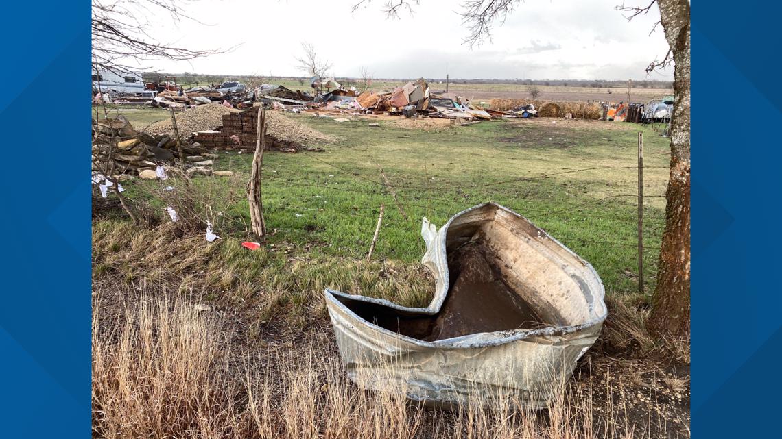 Damage reported in Jarrell, Texas following tornado in Round Rock ...