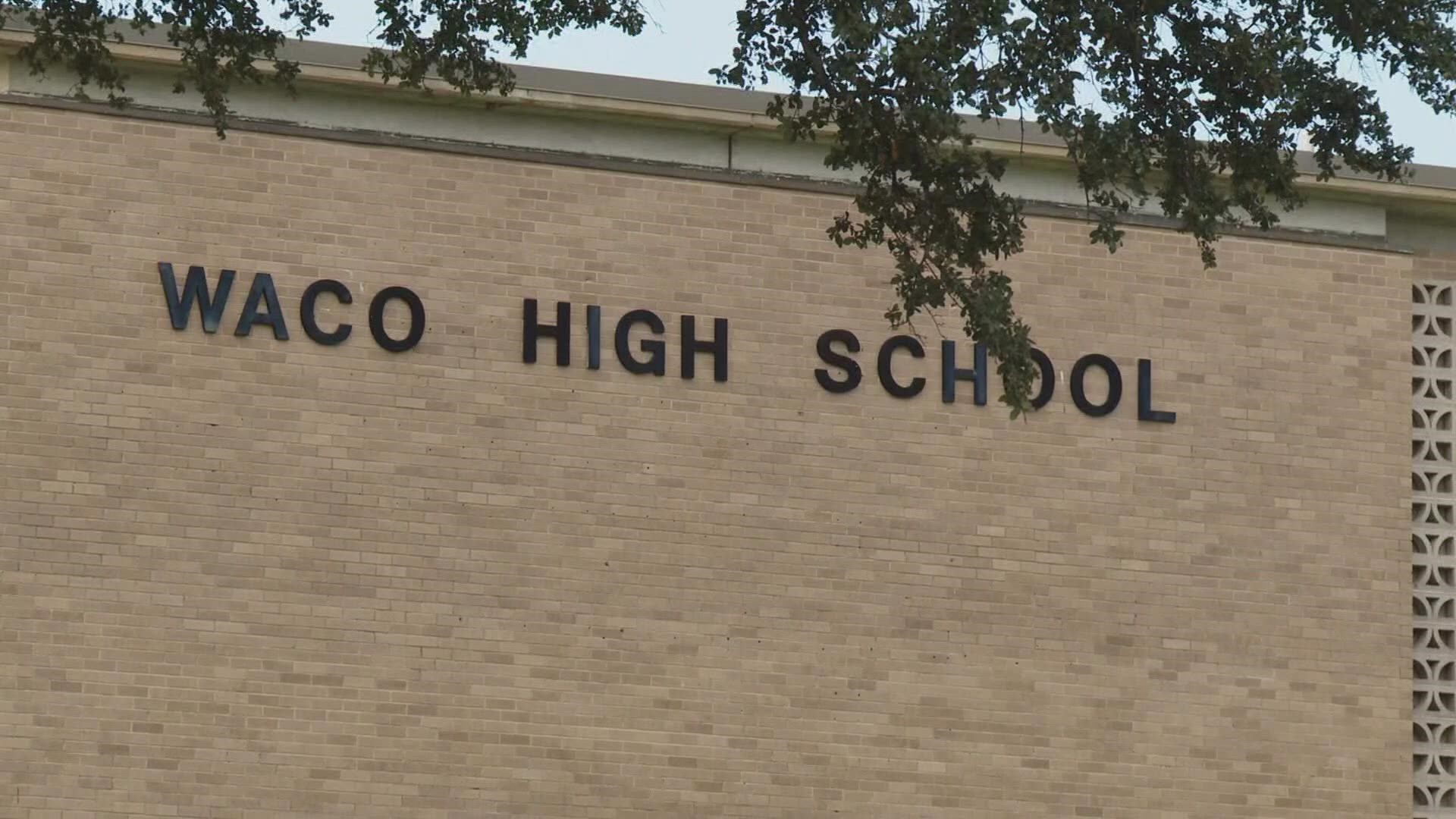 Waco HS graduation ceremony moved due to severe storm risk | kcentv.com