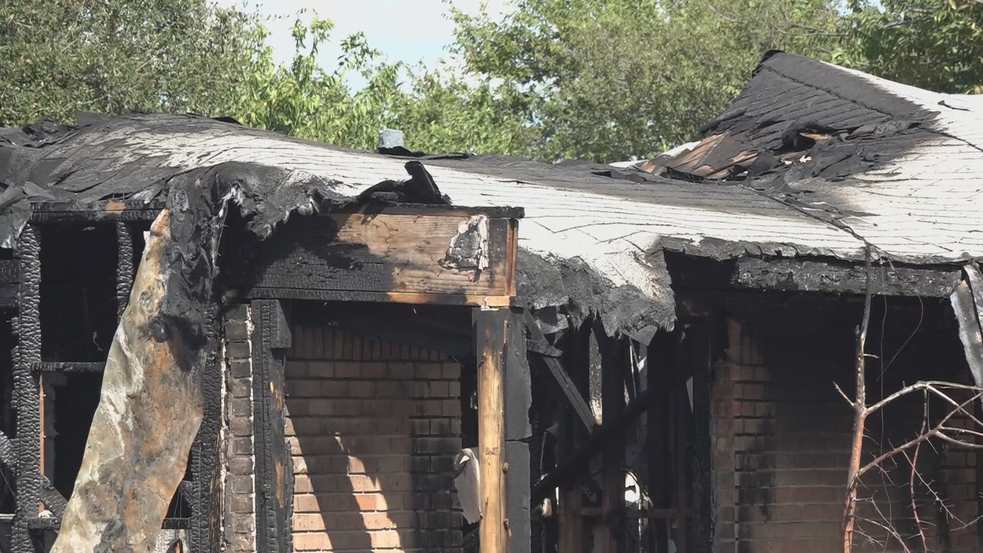 Temple residents fear fires on Old Howard Road may be arson | kcentv.com