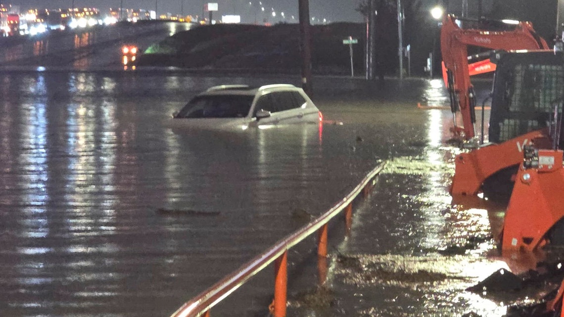 Waco family escapes after vehicle became trapped in flash flood ...