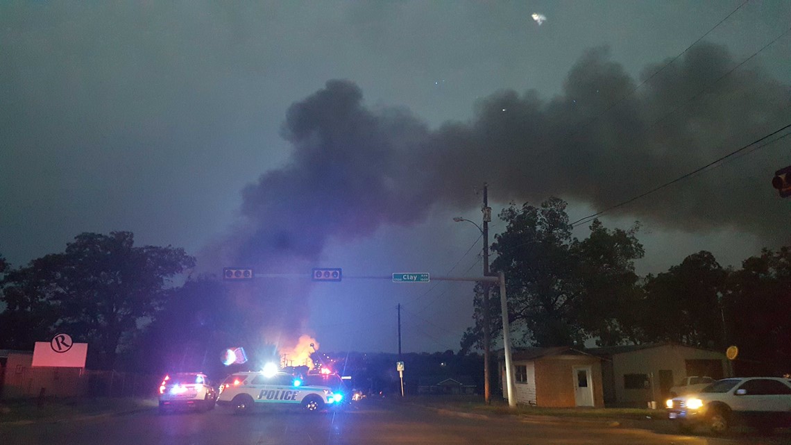 Major fire reported at commercial building in Waco | kcentv.com
