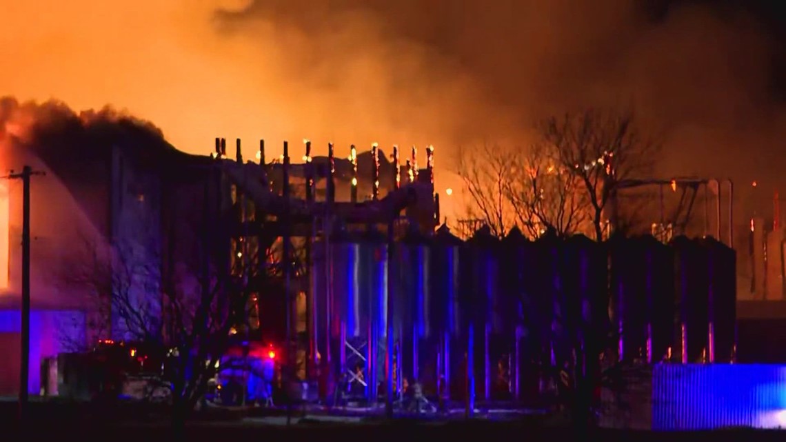 DEVELOPING: Chicken farm fire could take 'days' to be contained ...