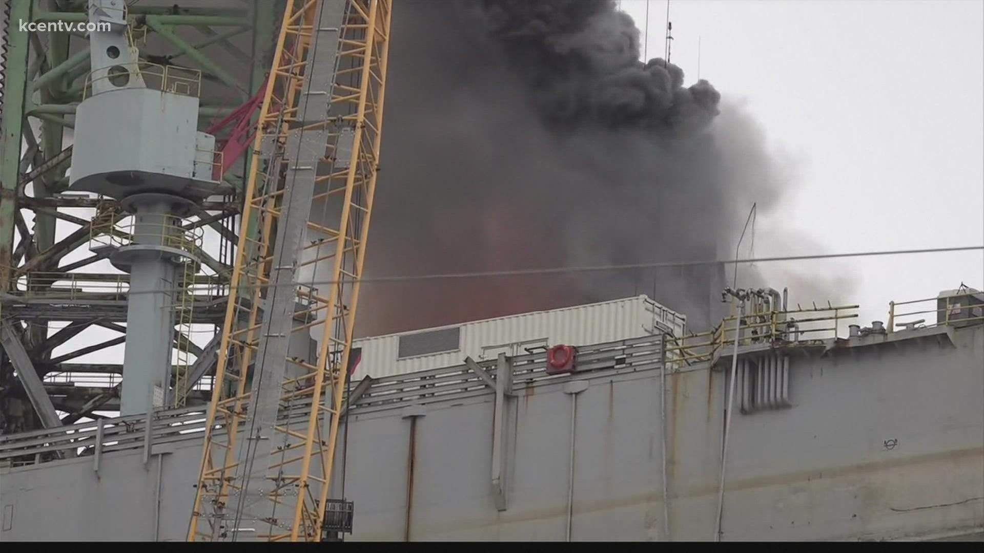 Coast Guard helicopter rescues 9 workers during oil rig fire at Sabine ...