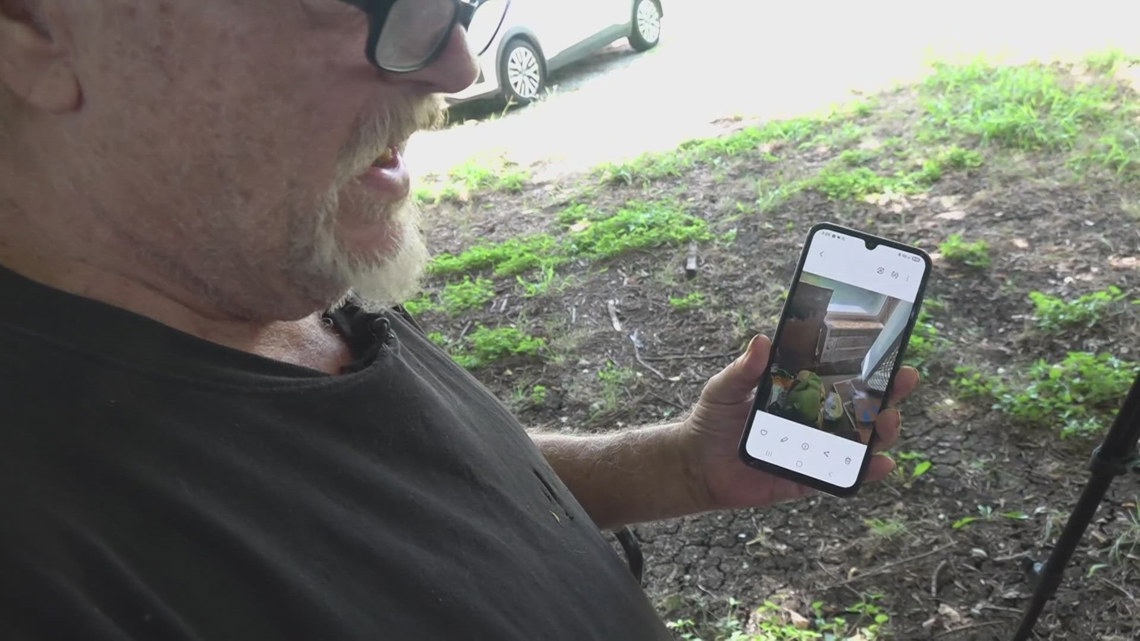 Troy man receives new AC after community steps up following 6 News ...