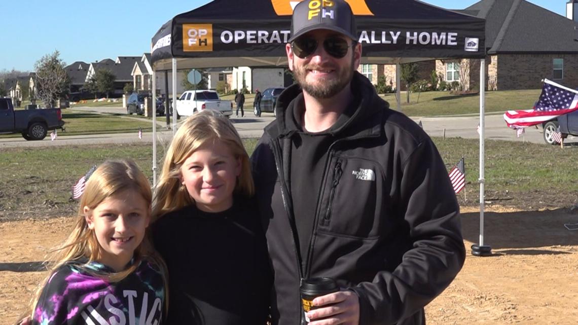 Heartwarming: Army veteran surprised with new home in Woodway, Texas ...