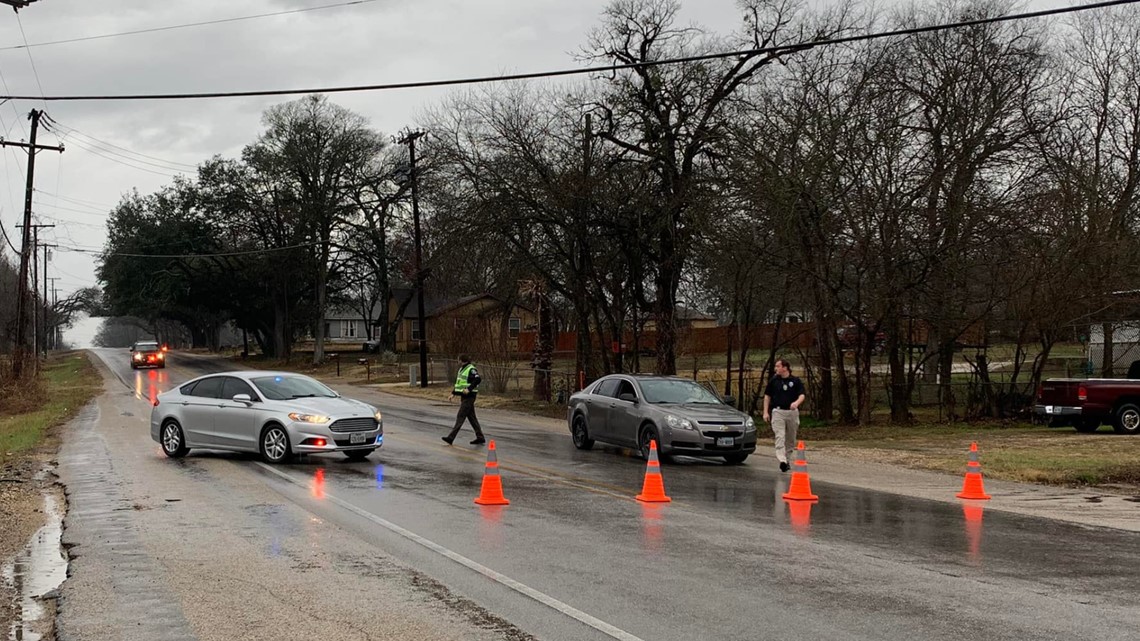 Temple man barricades himself armed inside home, police say | kcentv.com