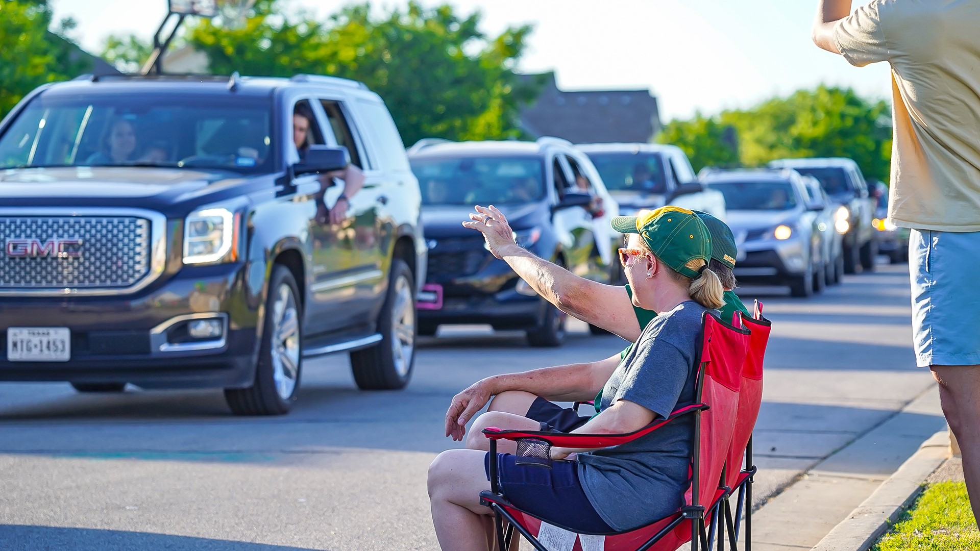 Beloved Baylor softball coach announces retirement after 22 years ...