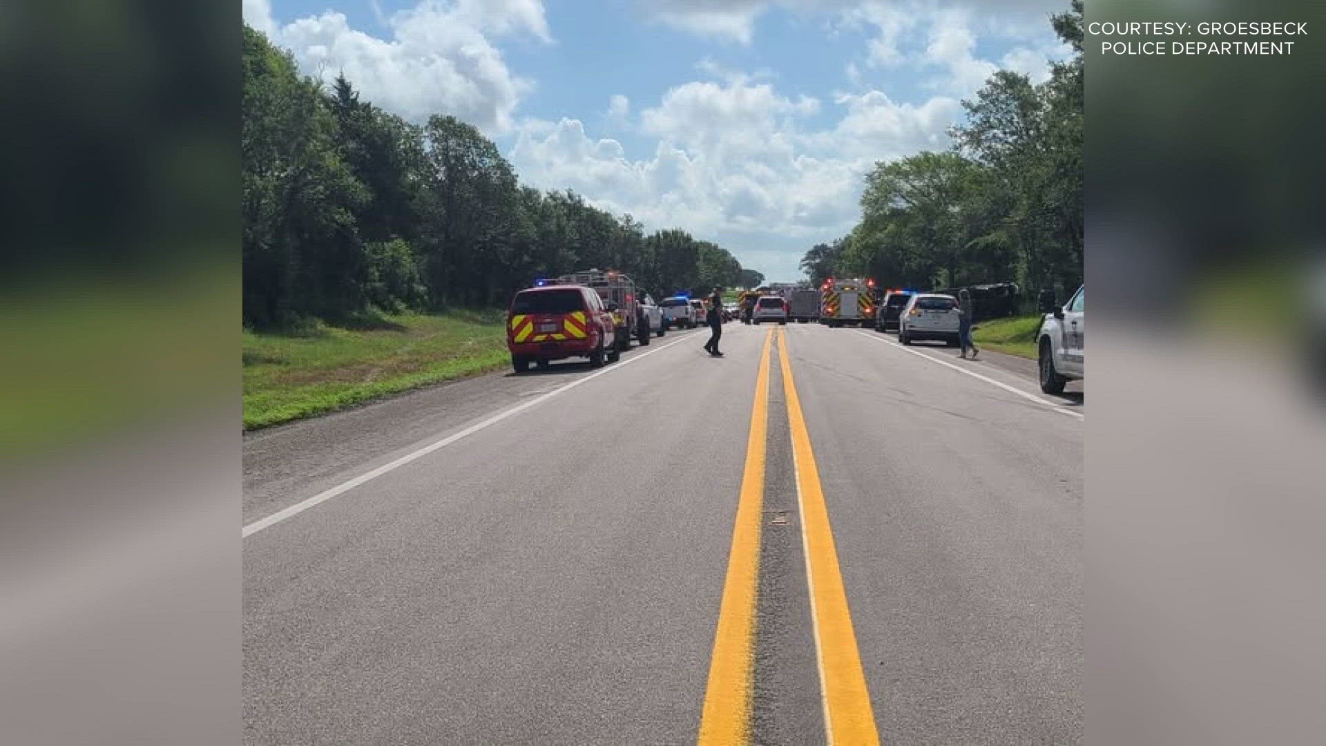 Prison bus crashes while transporting inmates near Groesbeck | kcentv.com