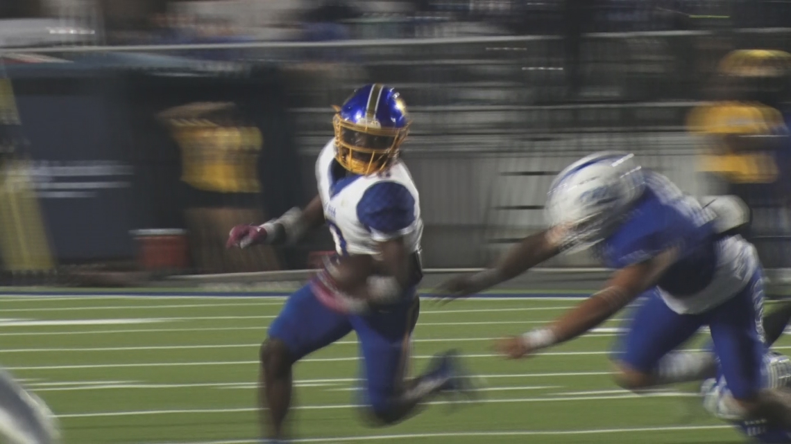 La Vega's run game dominates at Rocket field in KCEN's Game of the Week ...