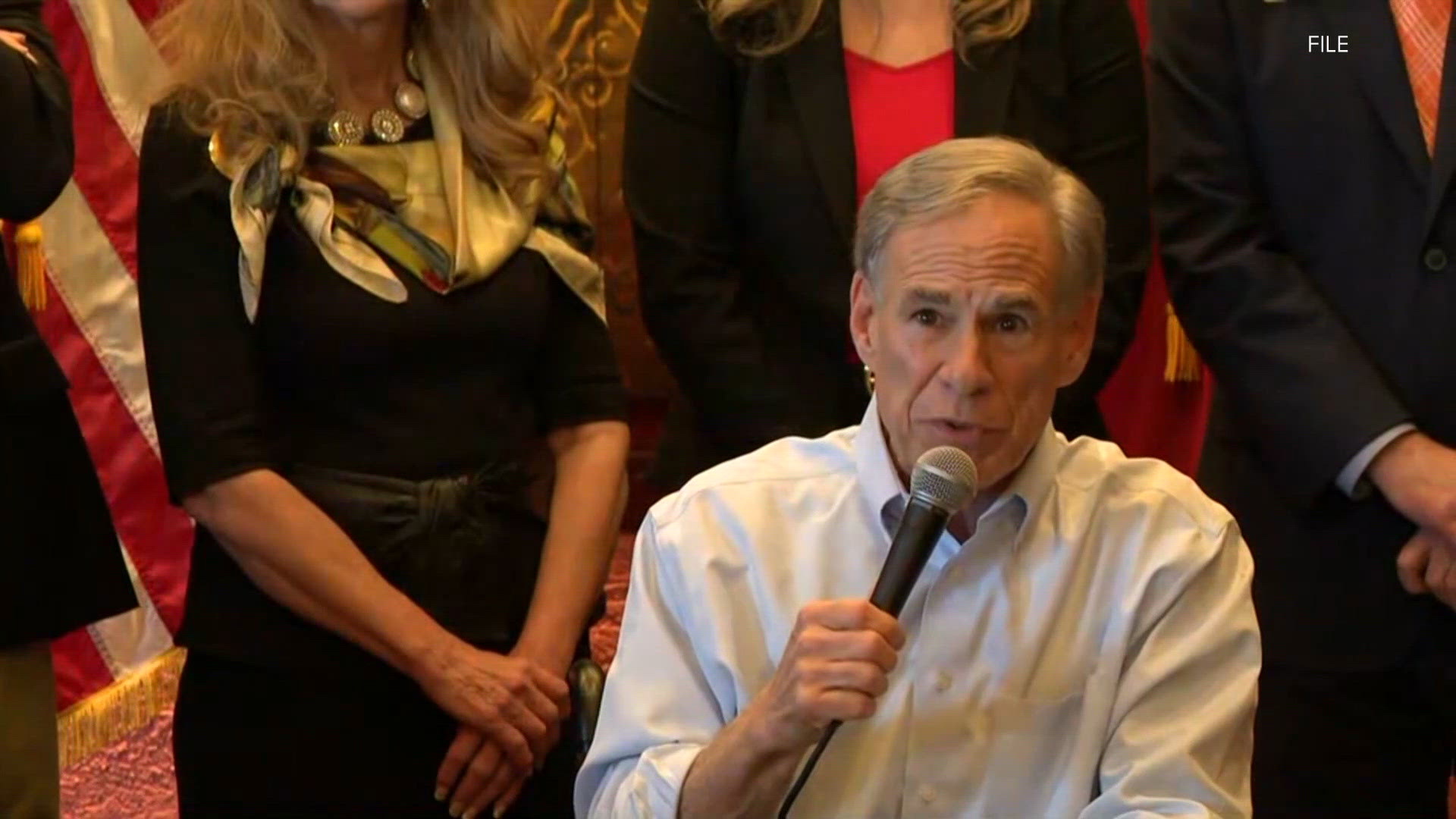 Abbott urges data center leaders to avoid having residents pay the cost ...