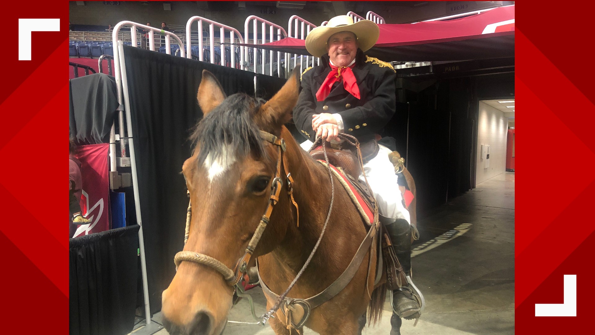 KCEN Channel 6's chief meteorologist doubles as an AAF mascot | kcentv.com