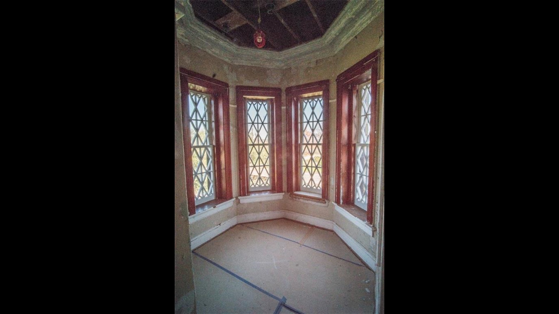 PHOTOS: Cottonland Castle in Waco | kcentv.com