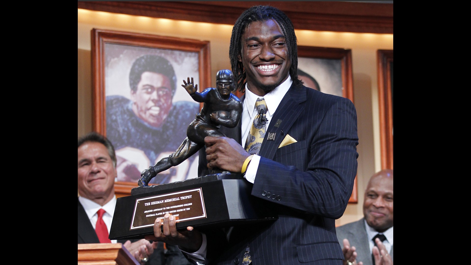 The RG3 Foundation is taking kids on a Walmart shopping spree | kcentv.com