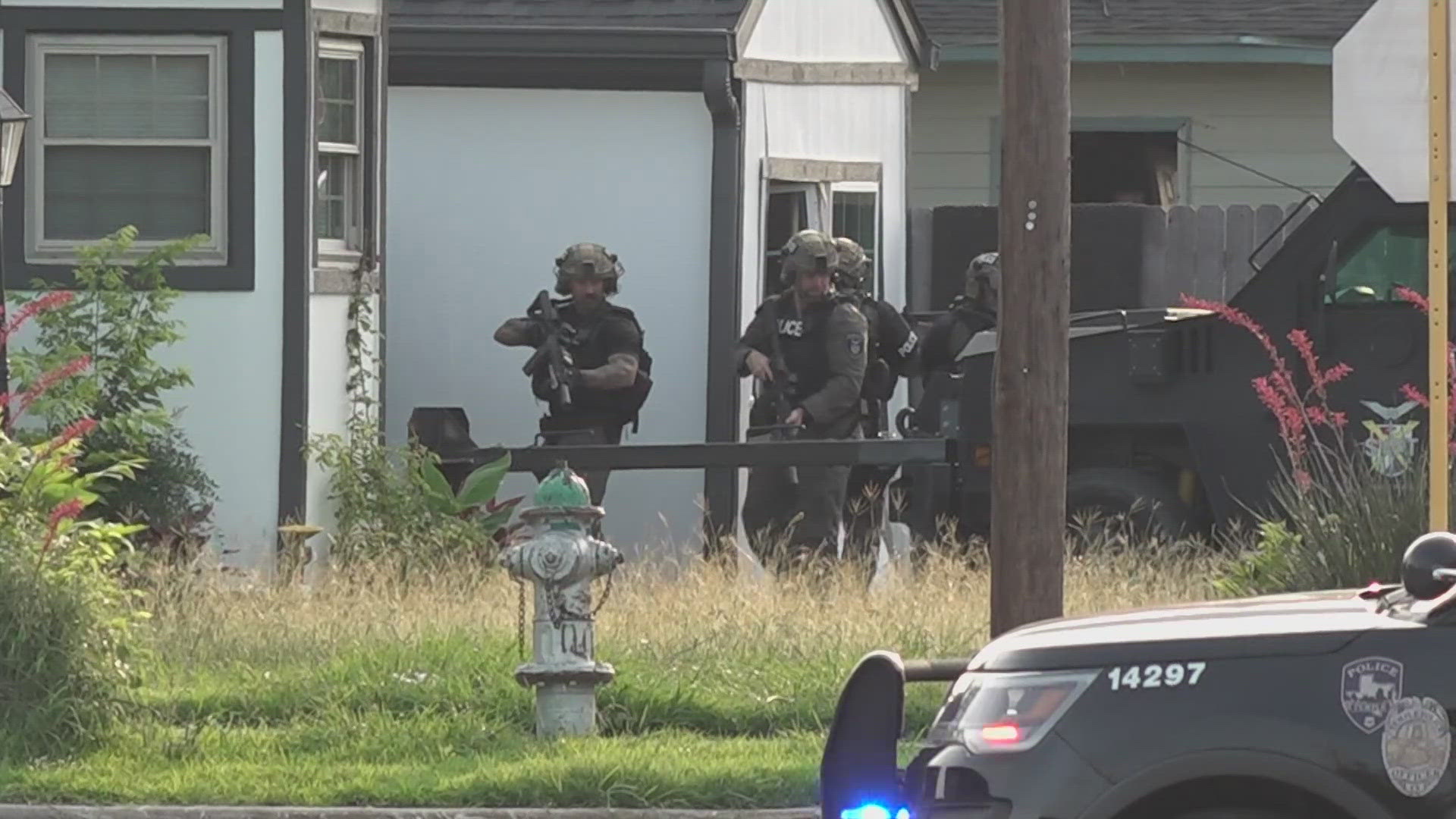 DEVELOPING STORY | Police, SWAT surround home to bring Temple man into ...