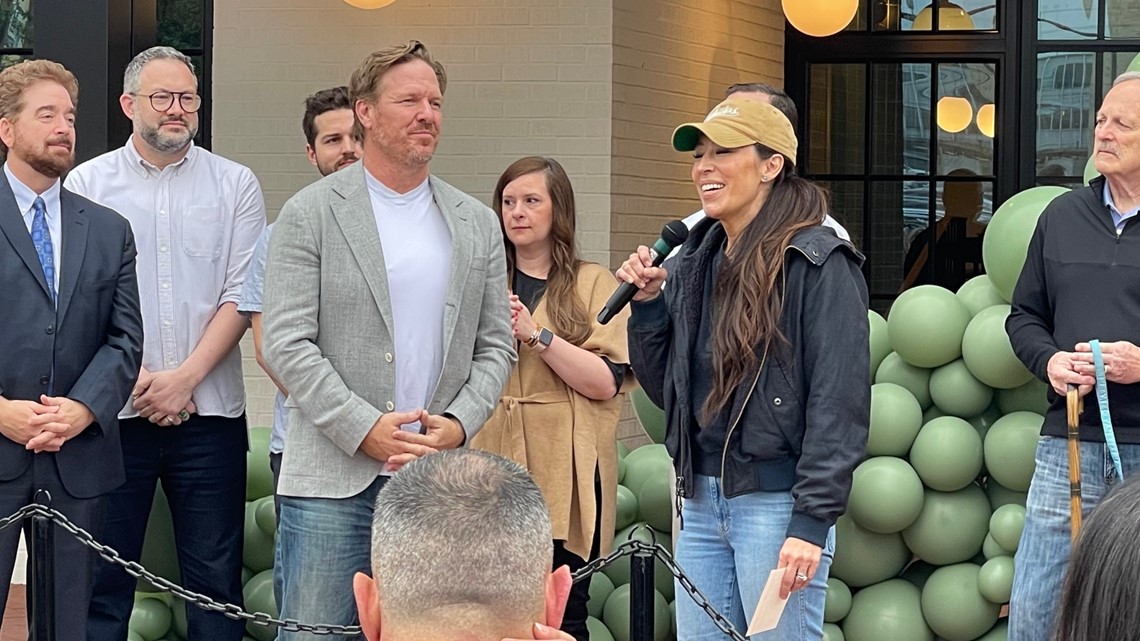 Chip & Joanna Gaines open Magnolia headquarters in downtown Waco ...