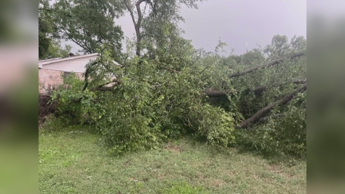 Aftermath of possible tornado that hit Temple overnight | kcentv.com