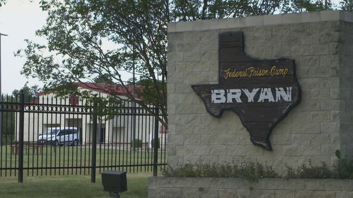 Ghislane Maxwell moved to a federal prison camp in Bryan | kcentv.com
