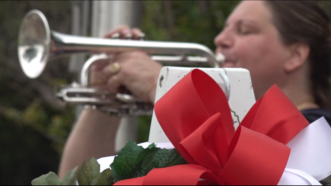 Central Texas veteran plays Taps to honor America's fallen | kcentv.com