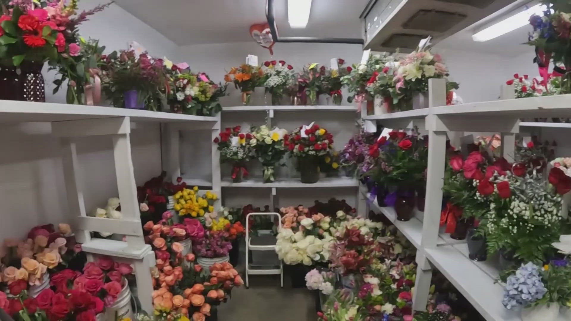 Temple, Texas flower shop has blossomed love for 75 years | kcentv.com