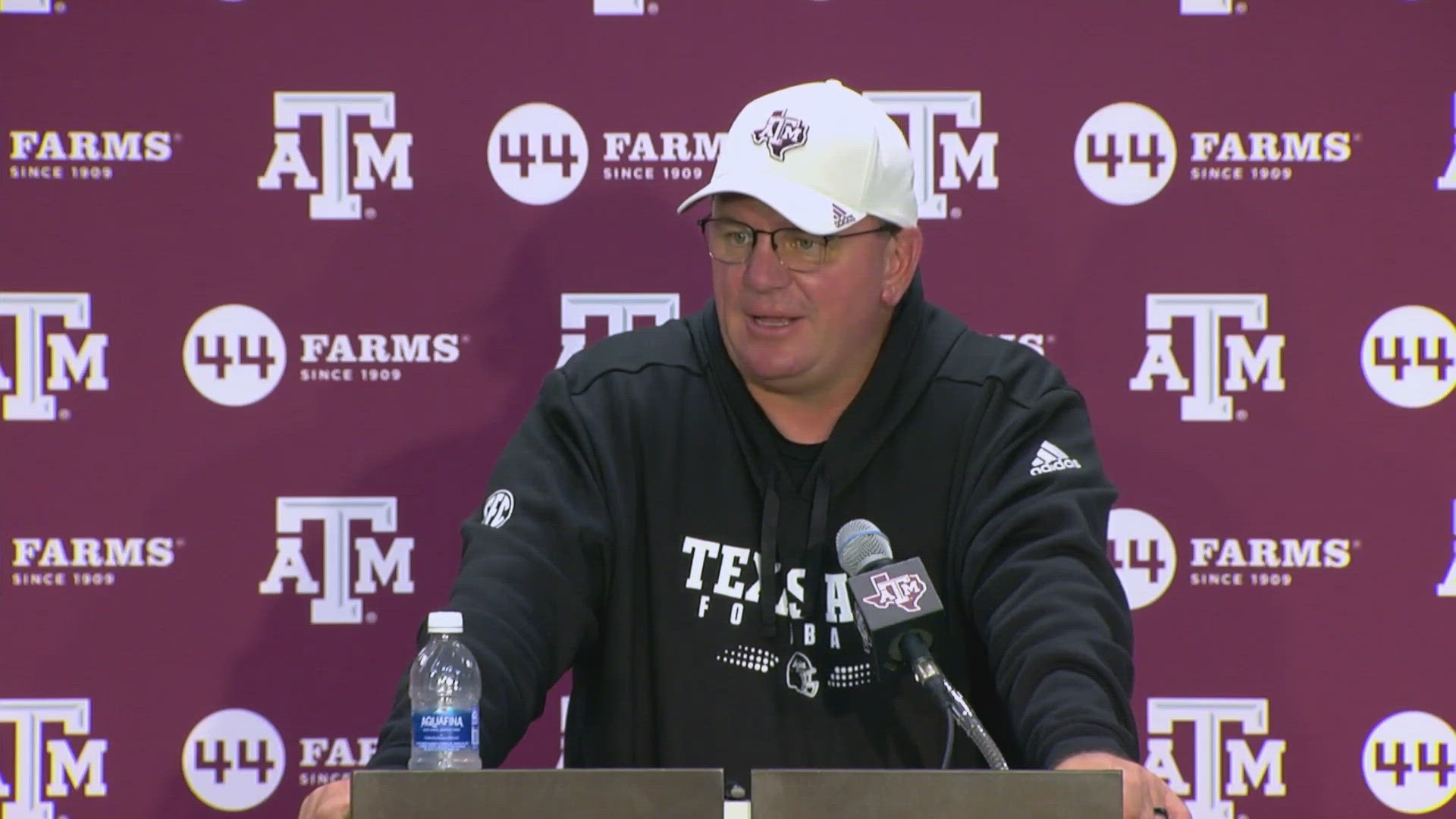 Aggies hold onto No. 3 spot in College Football playoff ranking ...