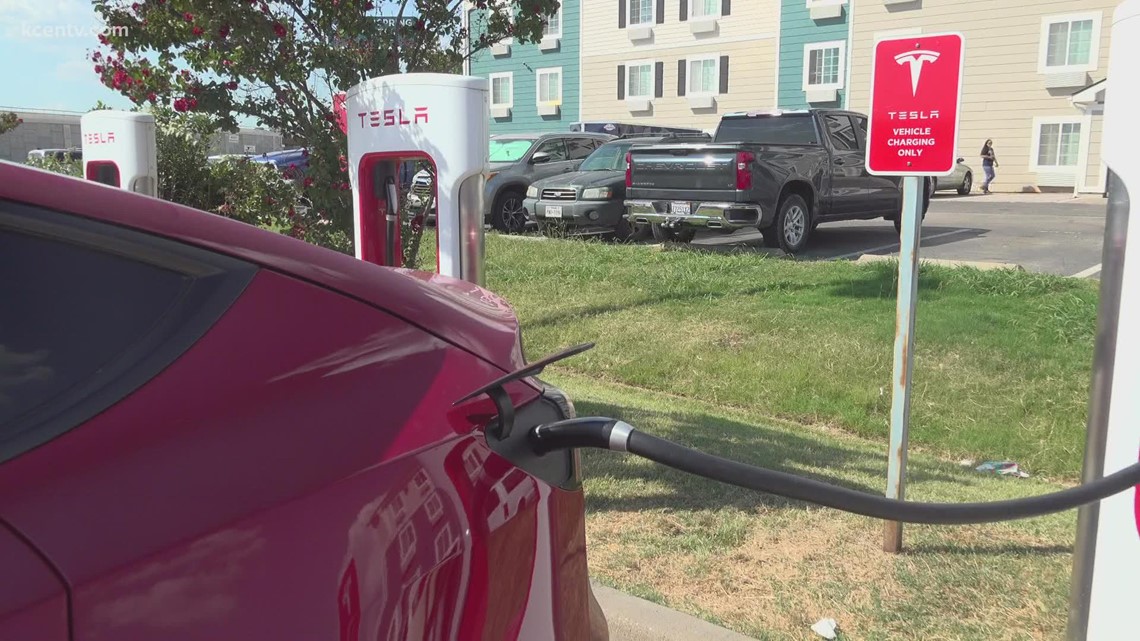 Texas News | New Texas law charging EV owners extra $200/year | kcentv.com