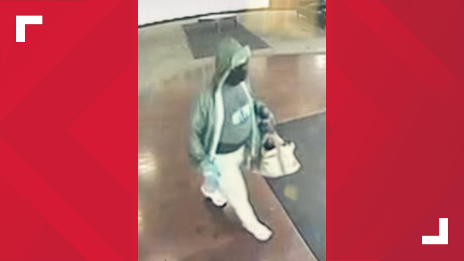 Authorities investigate armed robbery of a bank in Waco | kcentv.com