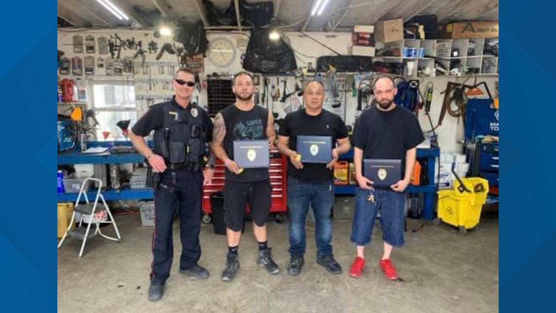 Waco Police Department awards three for stopping armed robber | kcentv.com