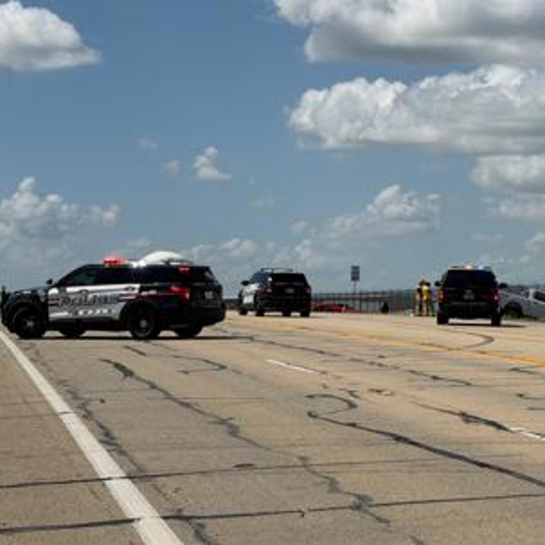 Airport Road in Temple closed due to three-vehicle crash | kcentv.com