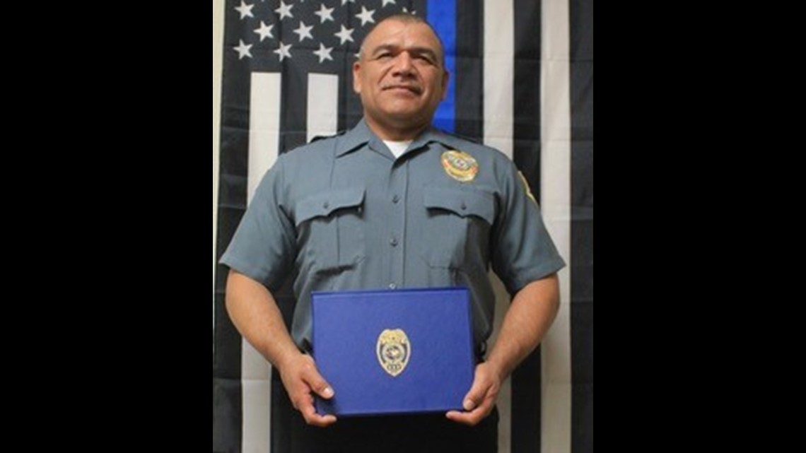 Waco police gives merit award to security guard who stopped car ...