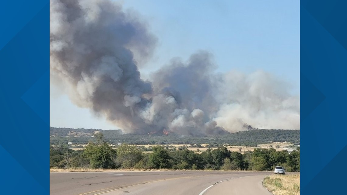Texas News: Massive grass fire sparks evacuation in Hard Bargain ...