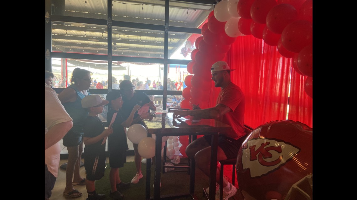 Kansas City Chiefs rookie Jared Wiley back in his hometown: TX | kcentv.com