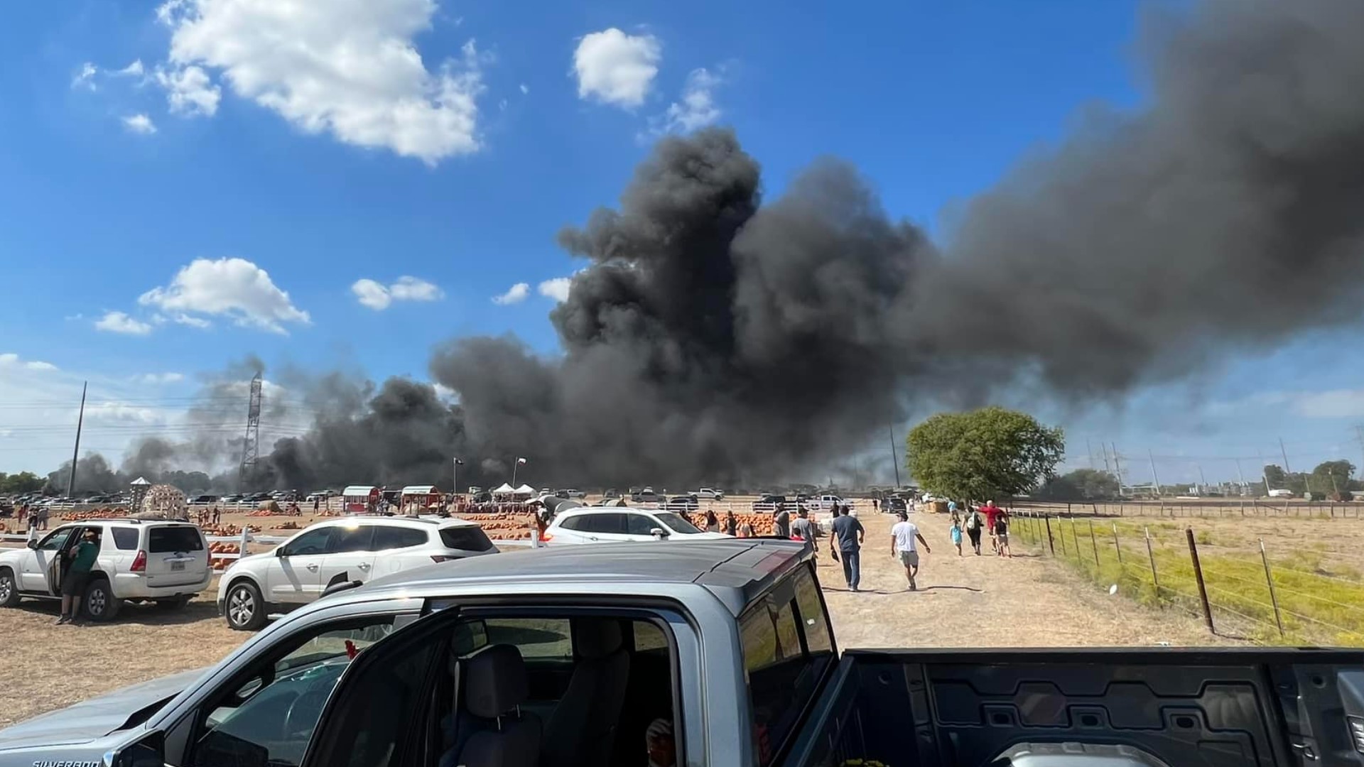 Fire at the Robinson Family Farm shuts down business | kcentv.com