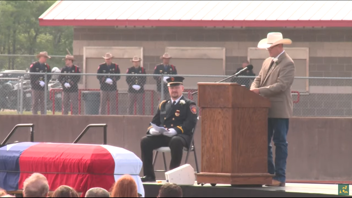 Texas highway memorial sign dedicated to Trooper Chad Walker | kcentv.com