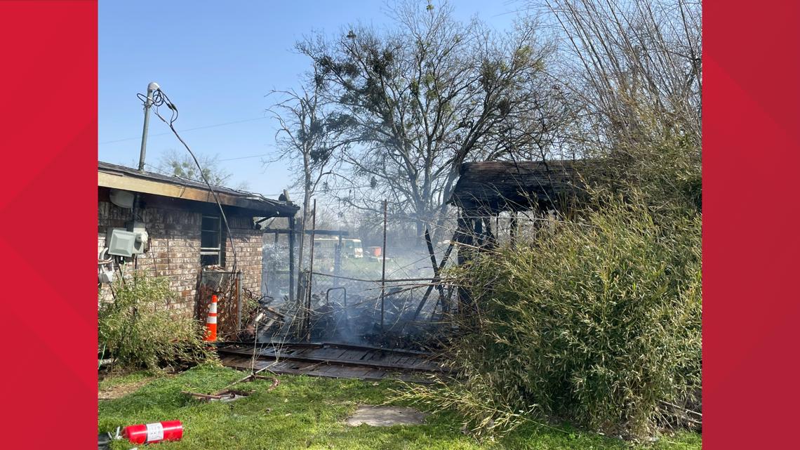 Waco firefighters tackle intense house fire amid strong winds | kcentv.com
