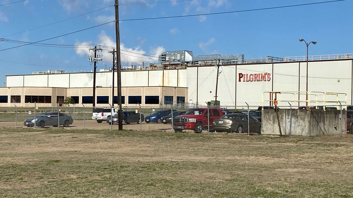 Roof collapse at Pilgrim's Pride Waco, one killed, two injured | kcentv.com