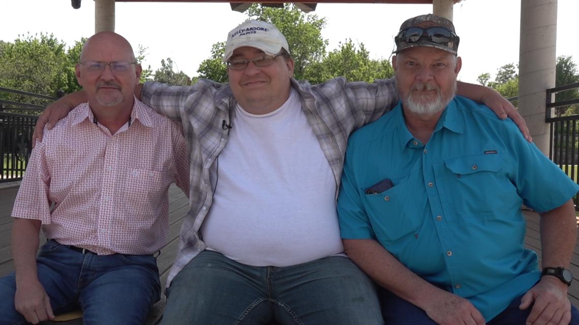 Belton, Texas man reunites with lifesaving paramedics after 27 years ...