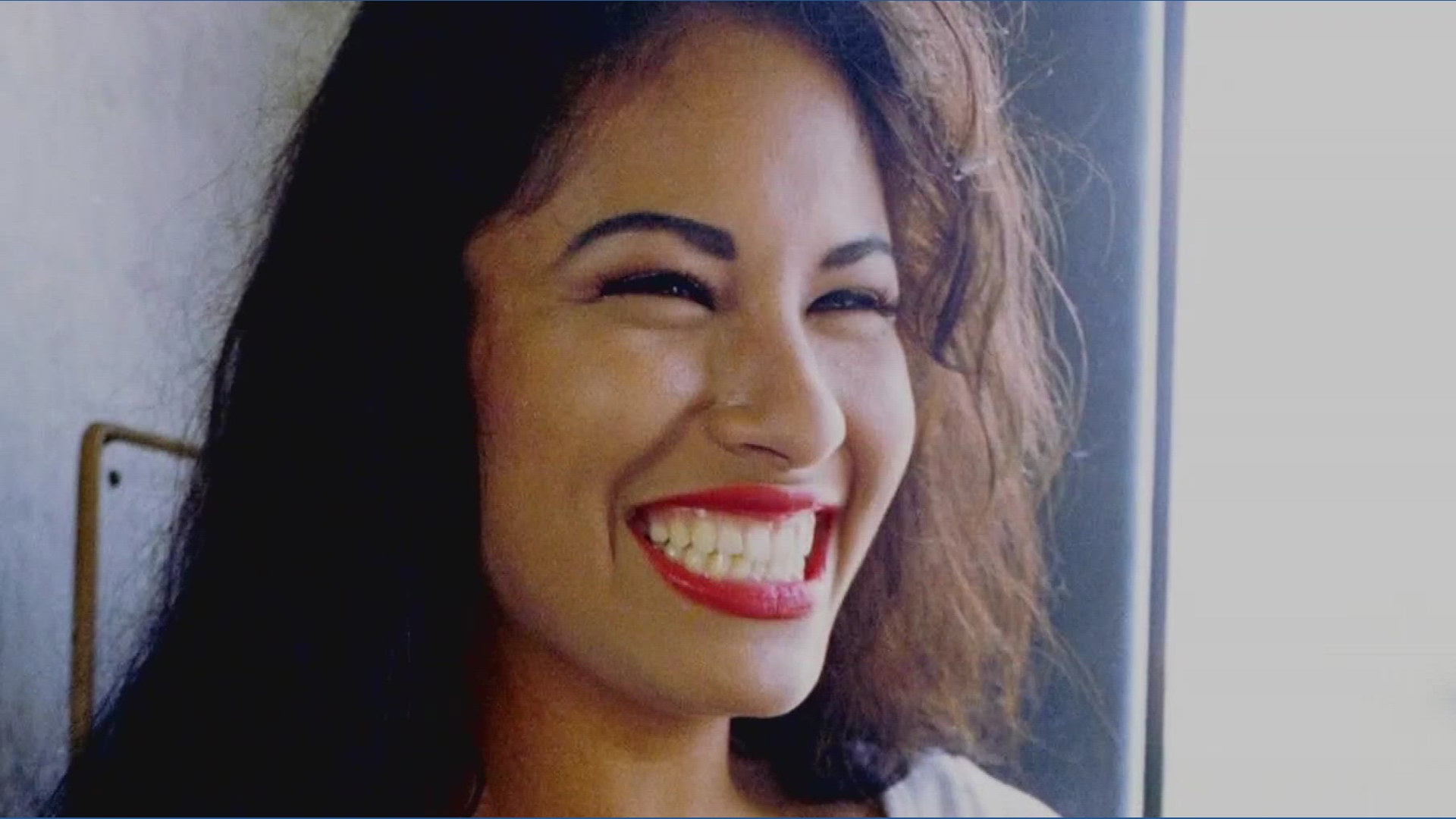 Selena commemorative coin act honors Queen of Tejano | kcentv.com