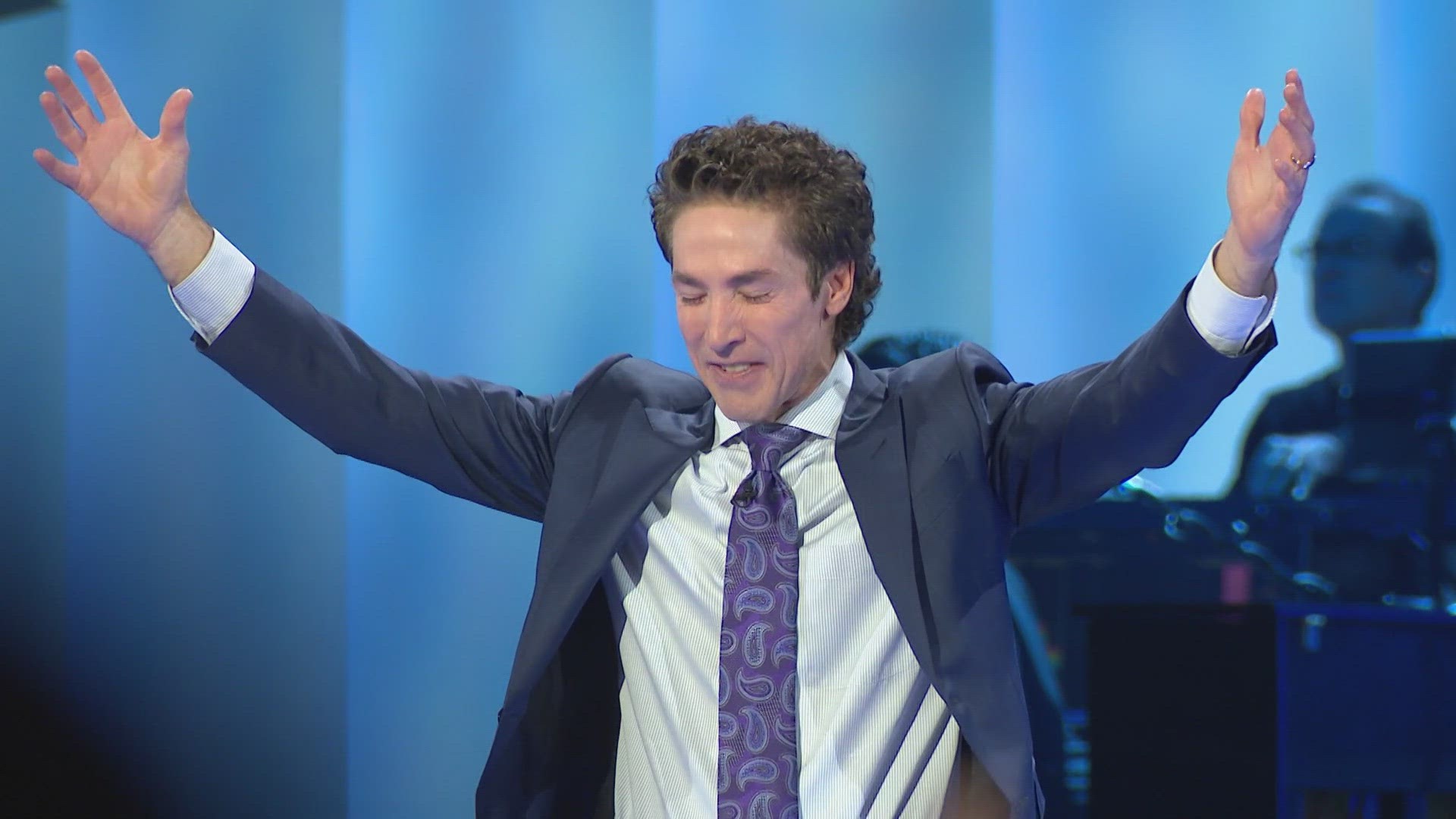 In-person services resume after Lakewood church shooting | kcentv.com